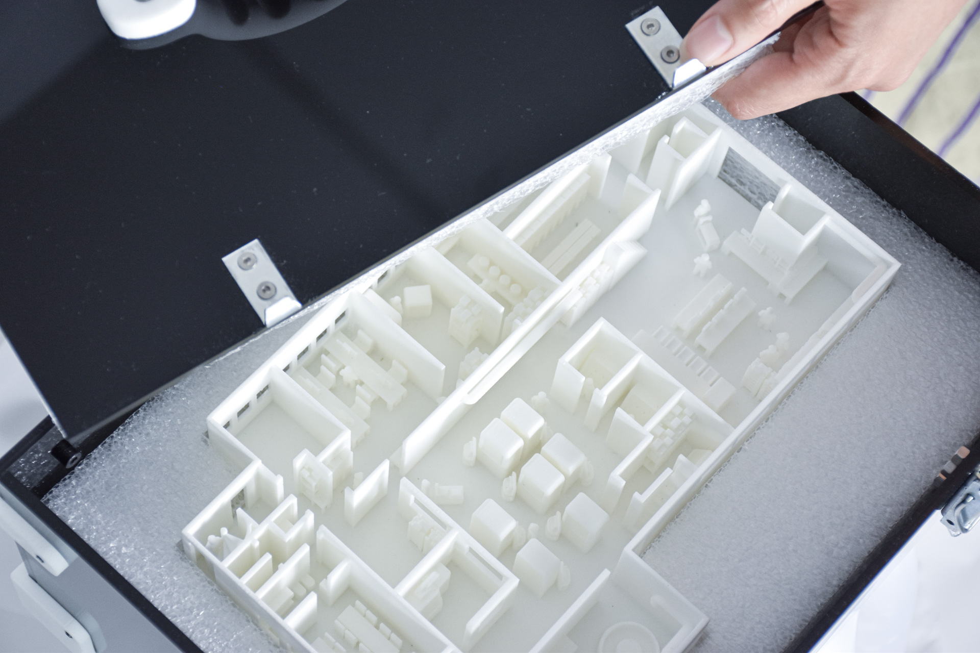 Custom Box for 3D Printed Projects - Protect & Transport with style
